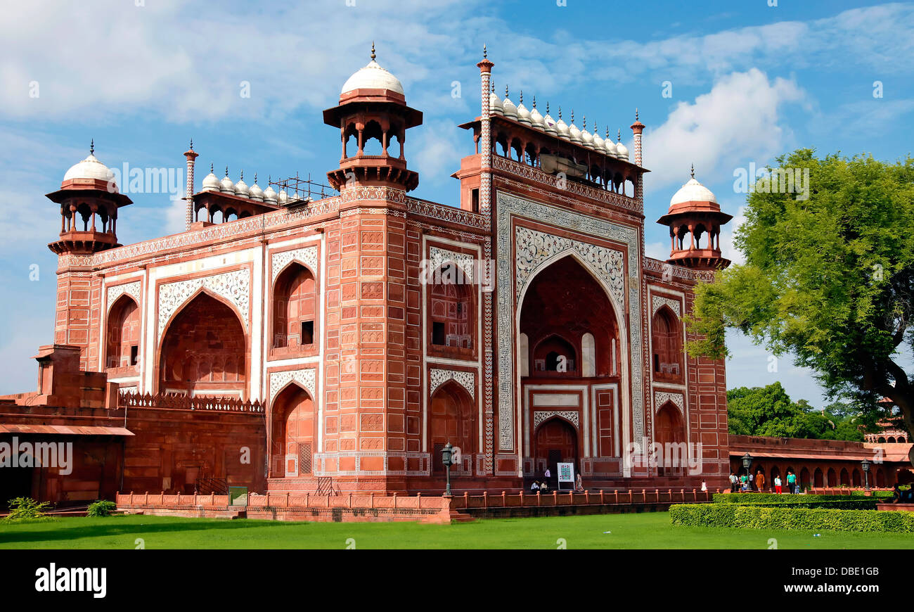 Gate architecture of Taj Mahal Stock Photo - Alamy