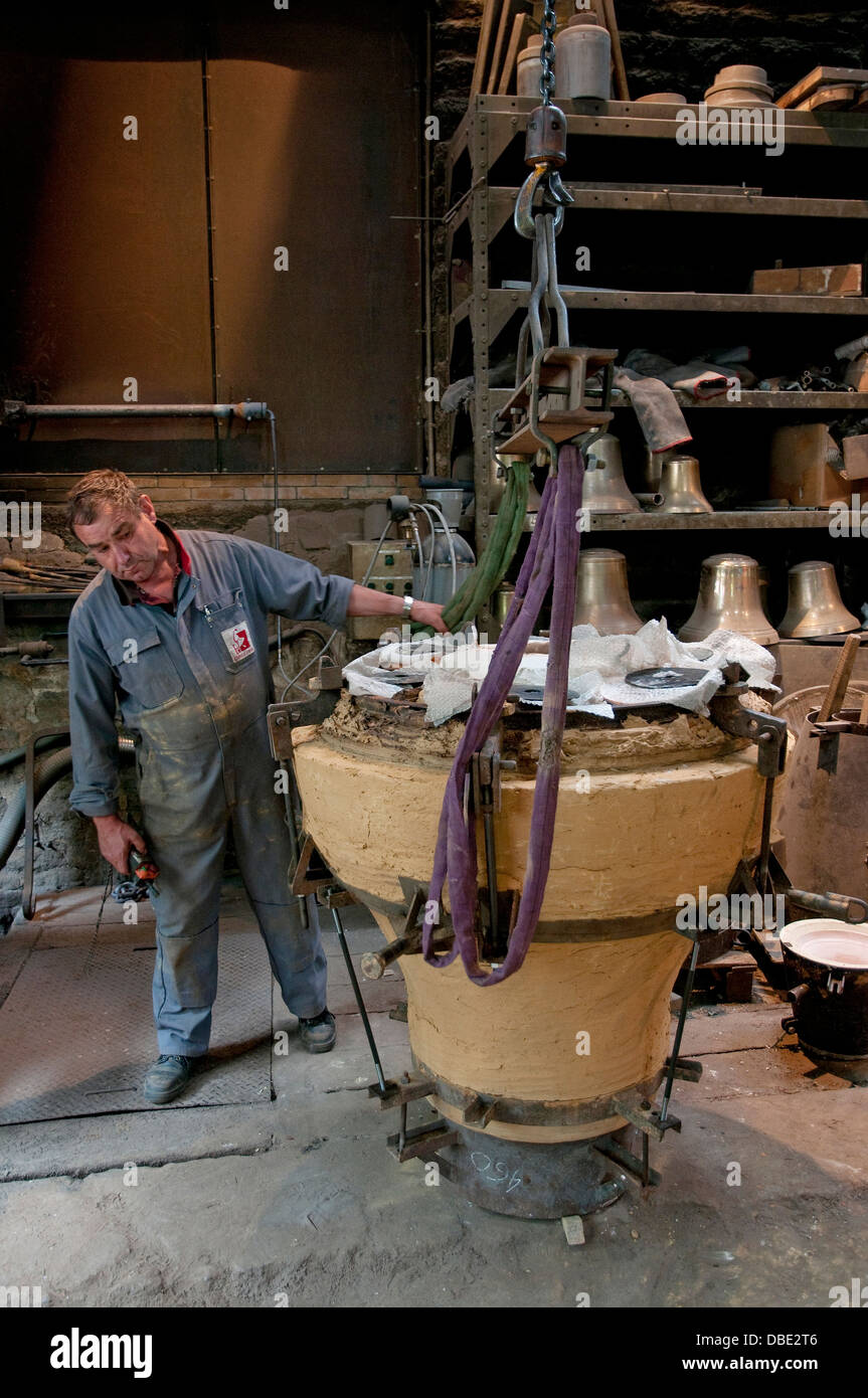 Bell foundry hi-res stock photography and images - Alamy