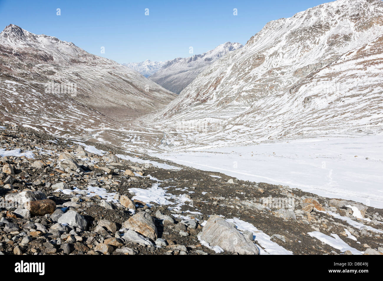 The Oetztal Alps and the valley Niedertal in autumn. Tyrol, Austria ...