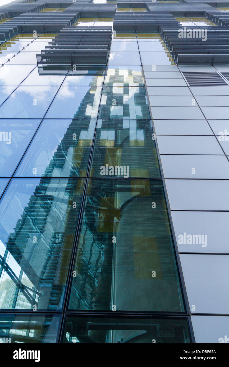 View of building exterior of contemporary building Stock Photo - Alamy