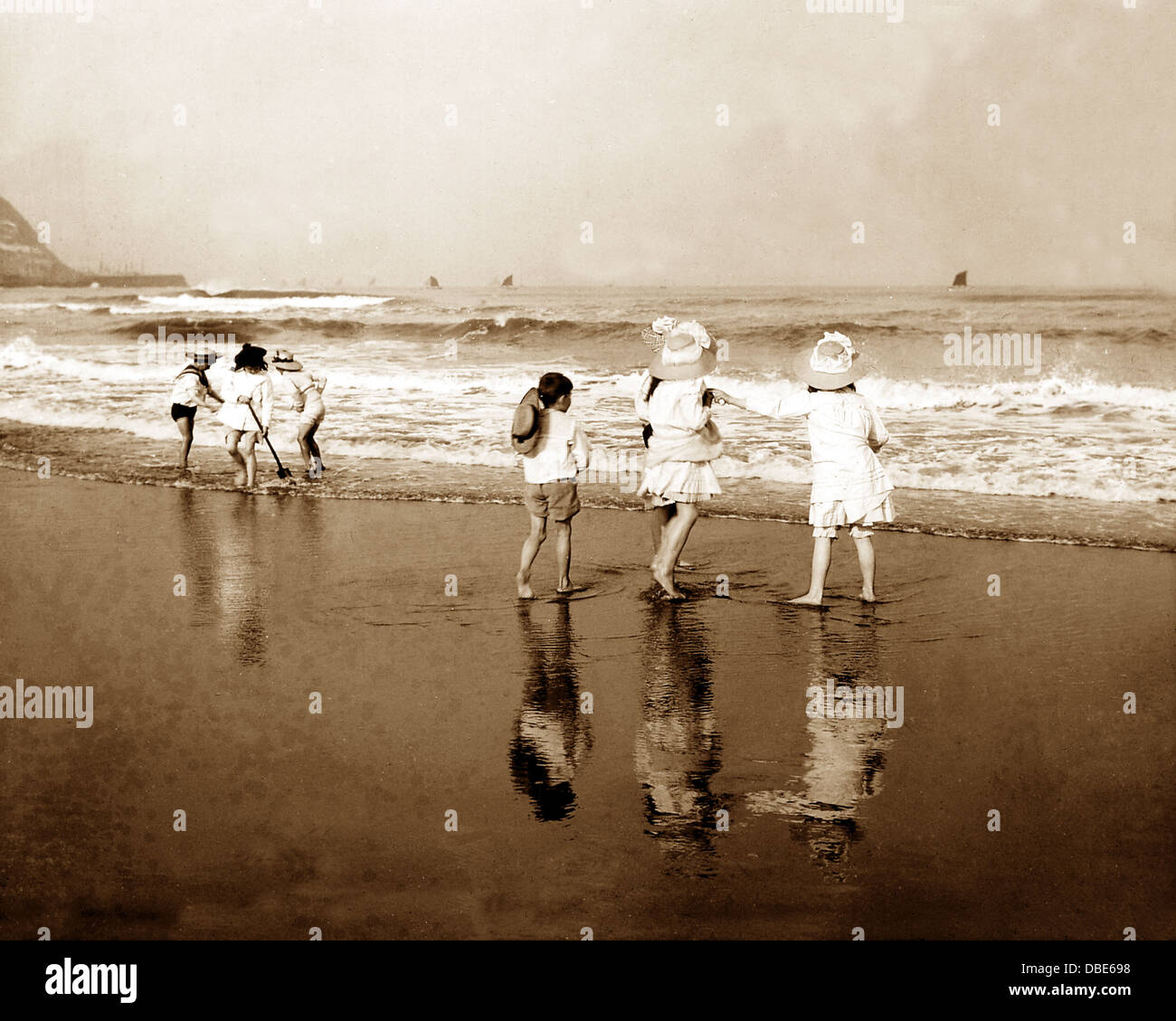 Children on the Beach Victorian period Stock Photo - Alamy