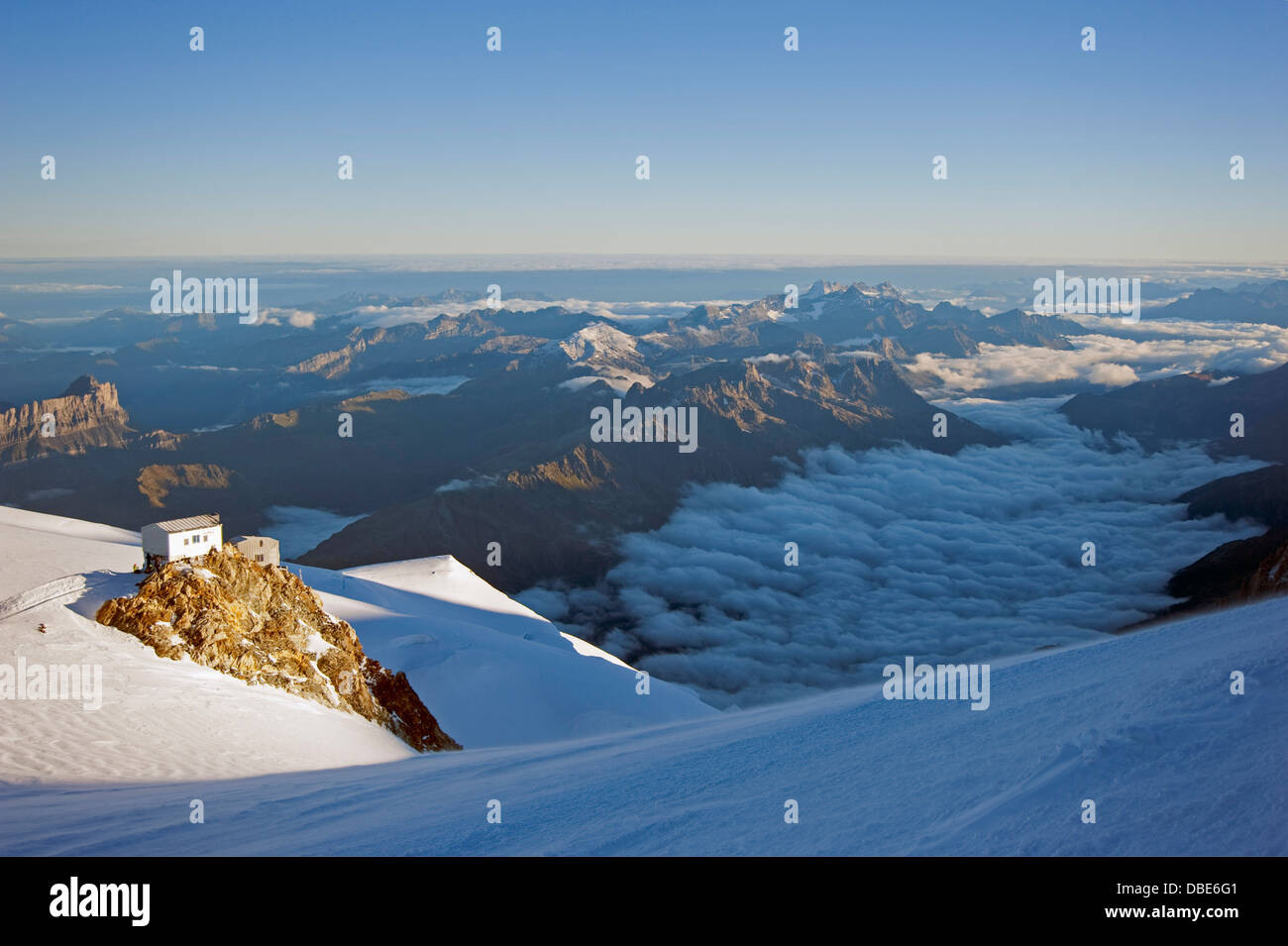 Vallot refuge emergency hut, Mont Blanc, Chamonix, France, Europe Stock ...