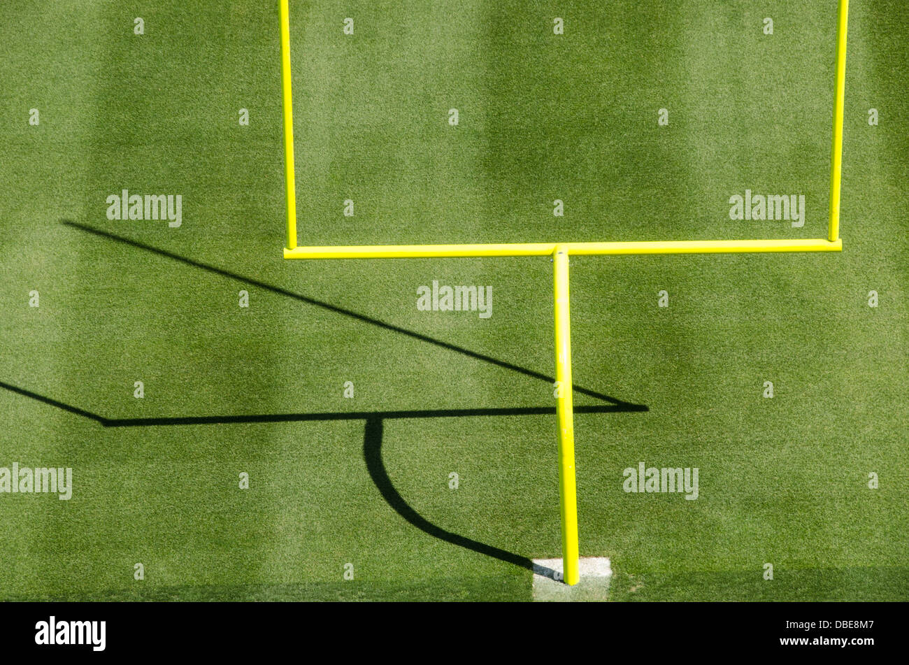American football field markings hi-res stock photography and images ...