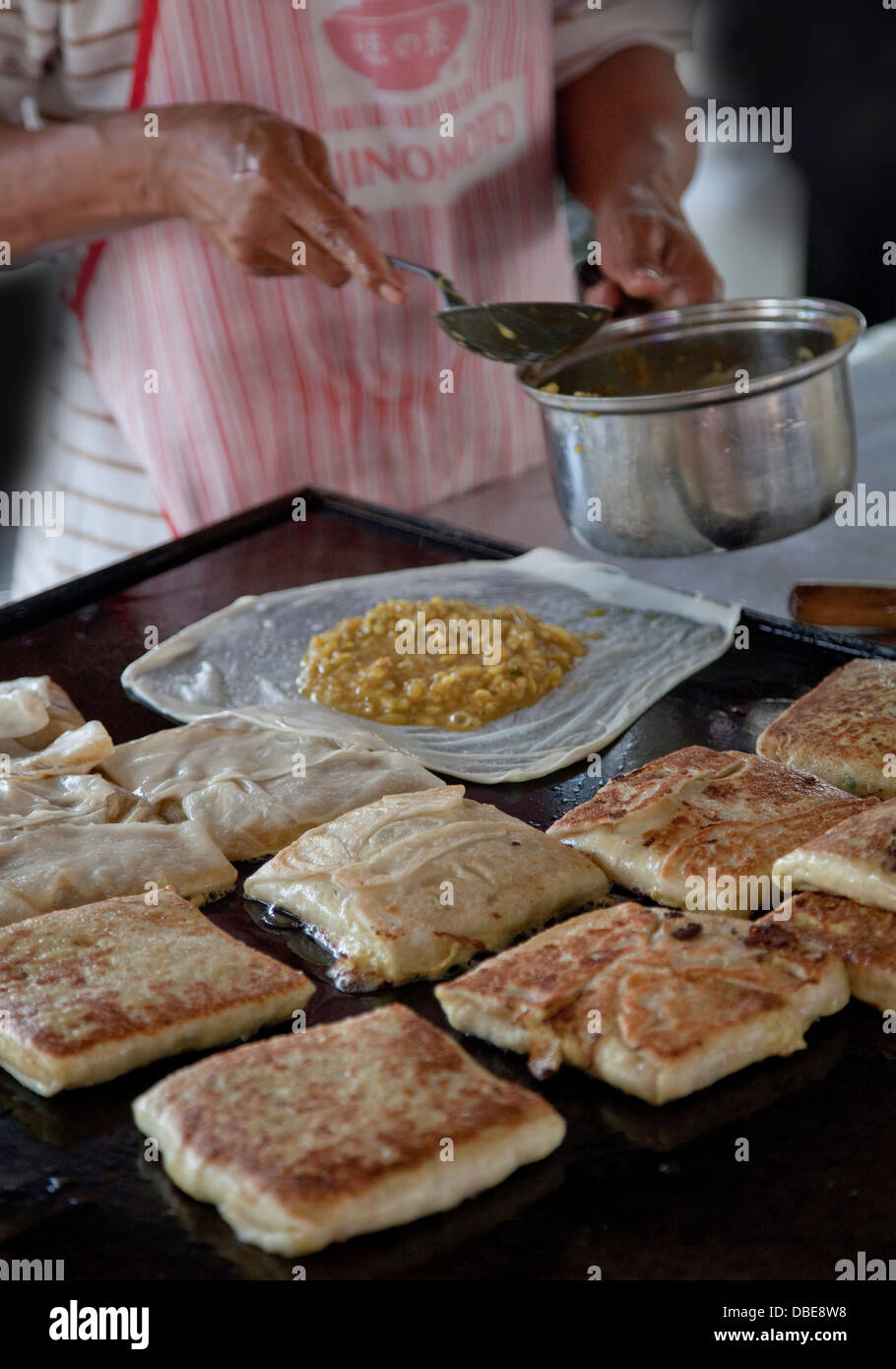 Murtabak pancake hi-res stock photography and images - Alamy