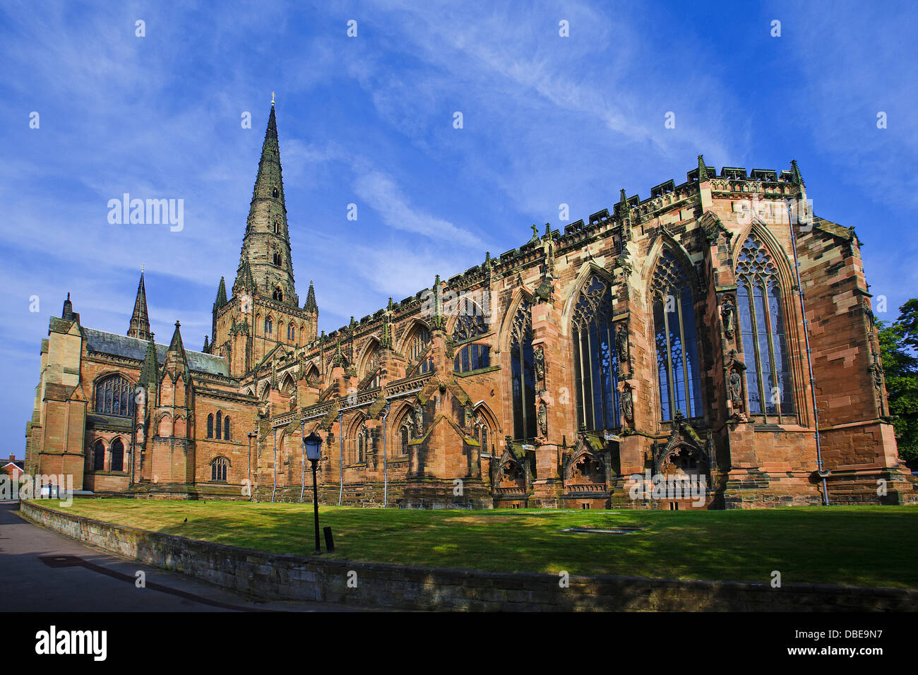 Lichfield cathedral hi-res stock photography and images - Alamy