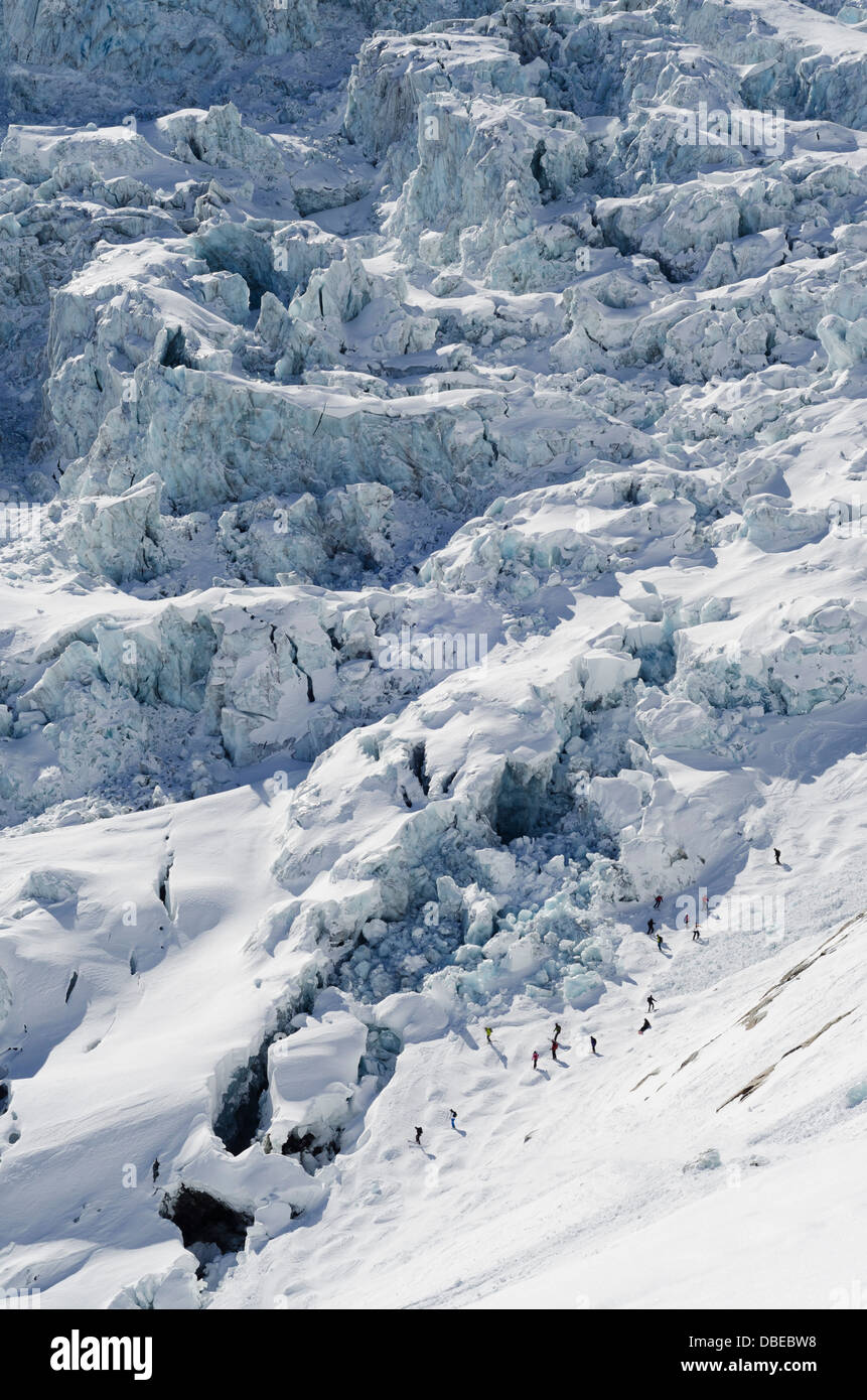 Serac valley blanche chamonix valley hi-res stock photography and ...
