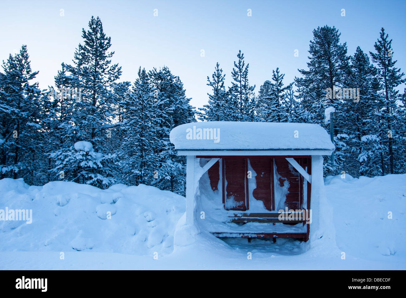Frozen Bus Stop High Resolution Stock Photography and Images - Alamy