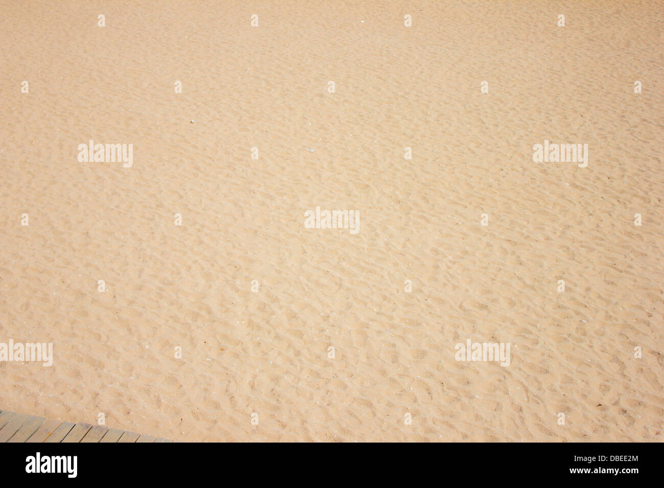 Yellow sand hi-res stock photography and images - Alamy