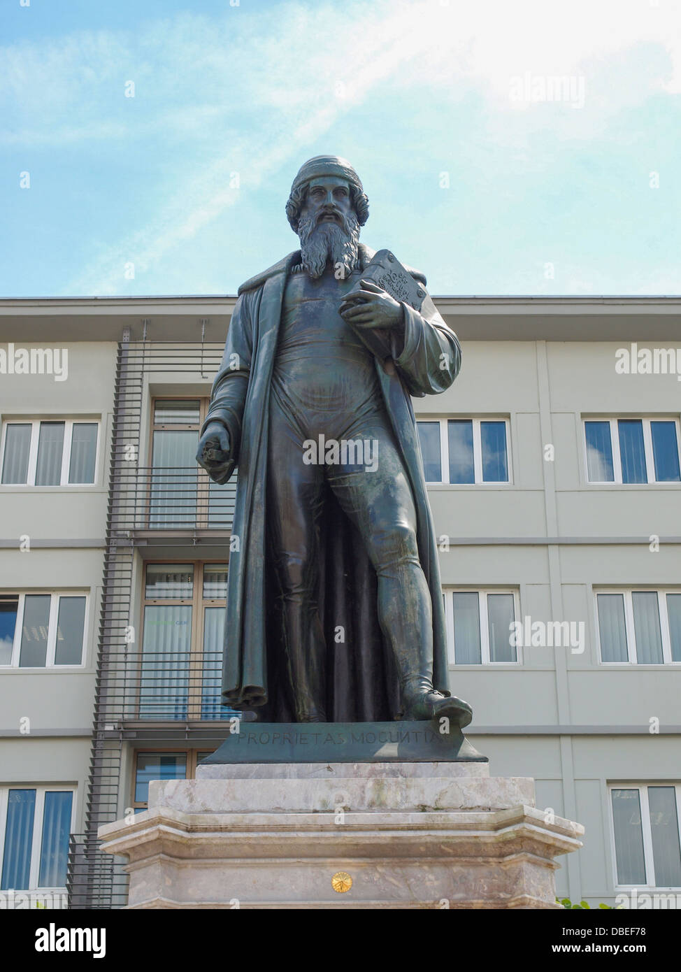 Gutenberg statue monument in Mainz in Germany Stock Photo - Alamy