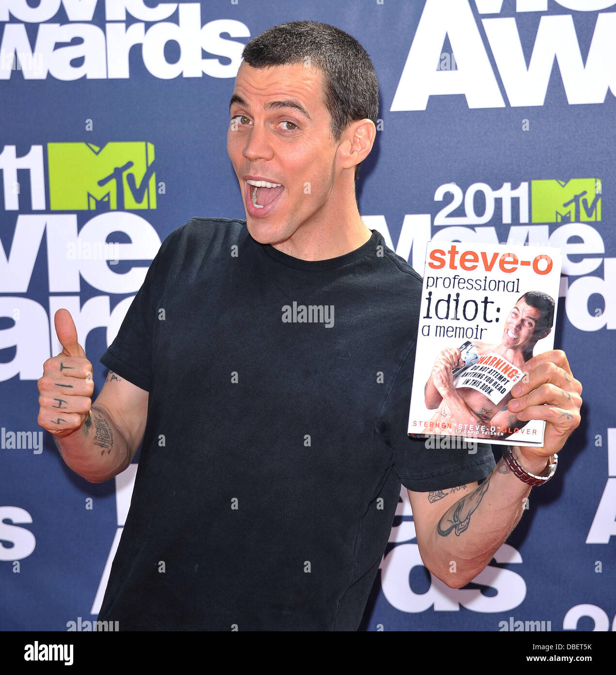 Steve-O 2011 MTV Movie Awards - Arrival held at the Gibson Amphitheatre ...