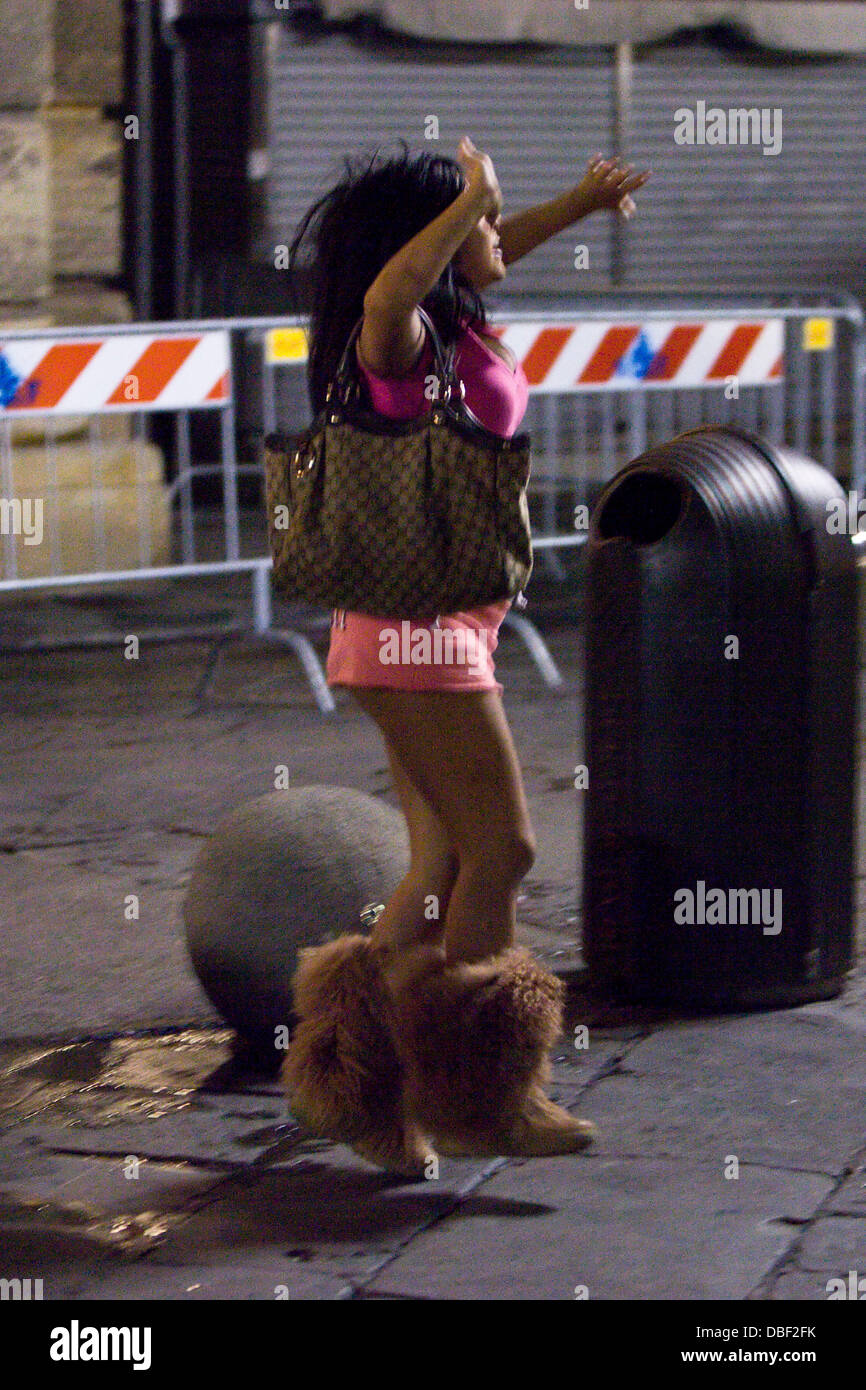 Nicole "Snooki" Polizzi At 2.15am, all the girls from the Jersey Shore ...