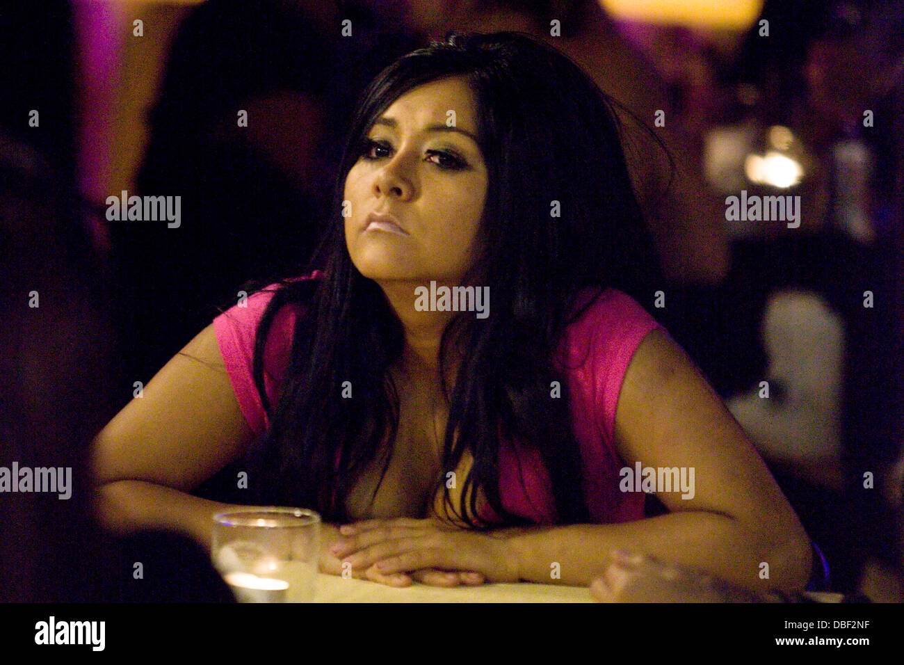 Nicole snooki polizzi shore girls hi-res stock photography and images ...