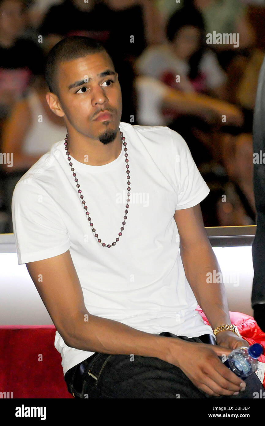 Rapper J.Cole aka Jermaine Lamarr Cole spotted in the audience at ...