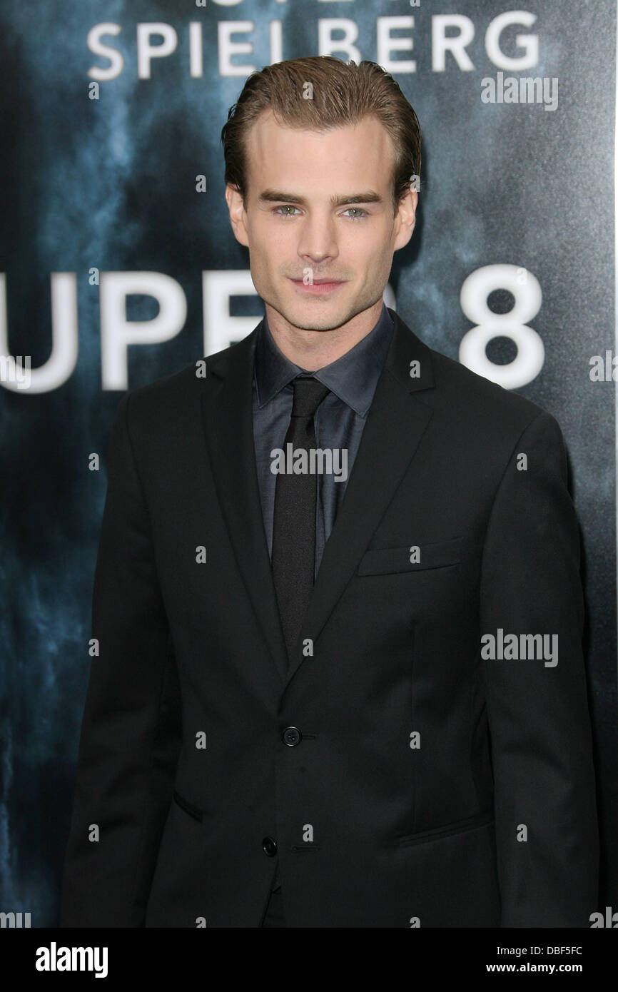 David Gallagher Girlfriend 2022