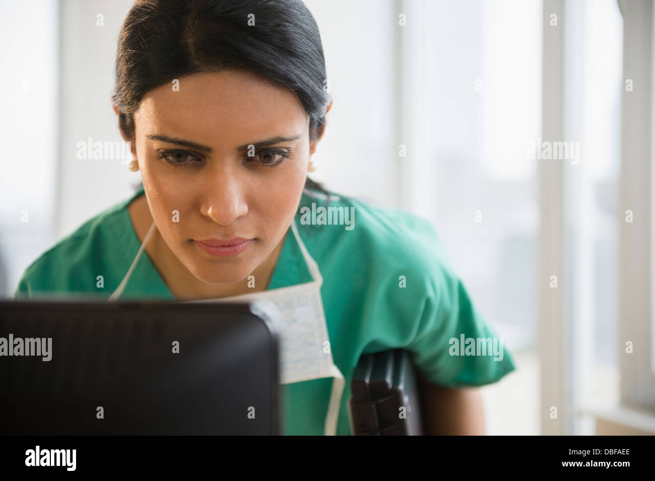 Office indian office people hi-res stock photography and images - Alamy