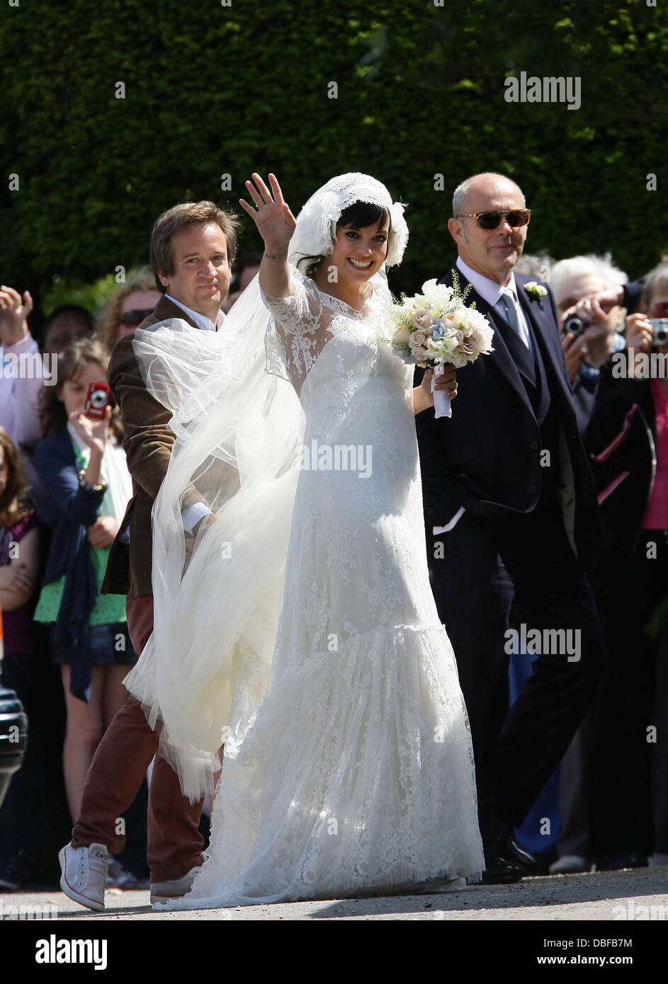 Lily Allen, alongside father Keith Allen, arriving for her wedding to ...