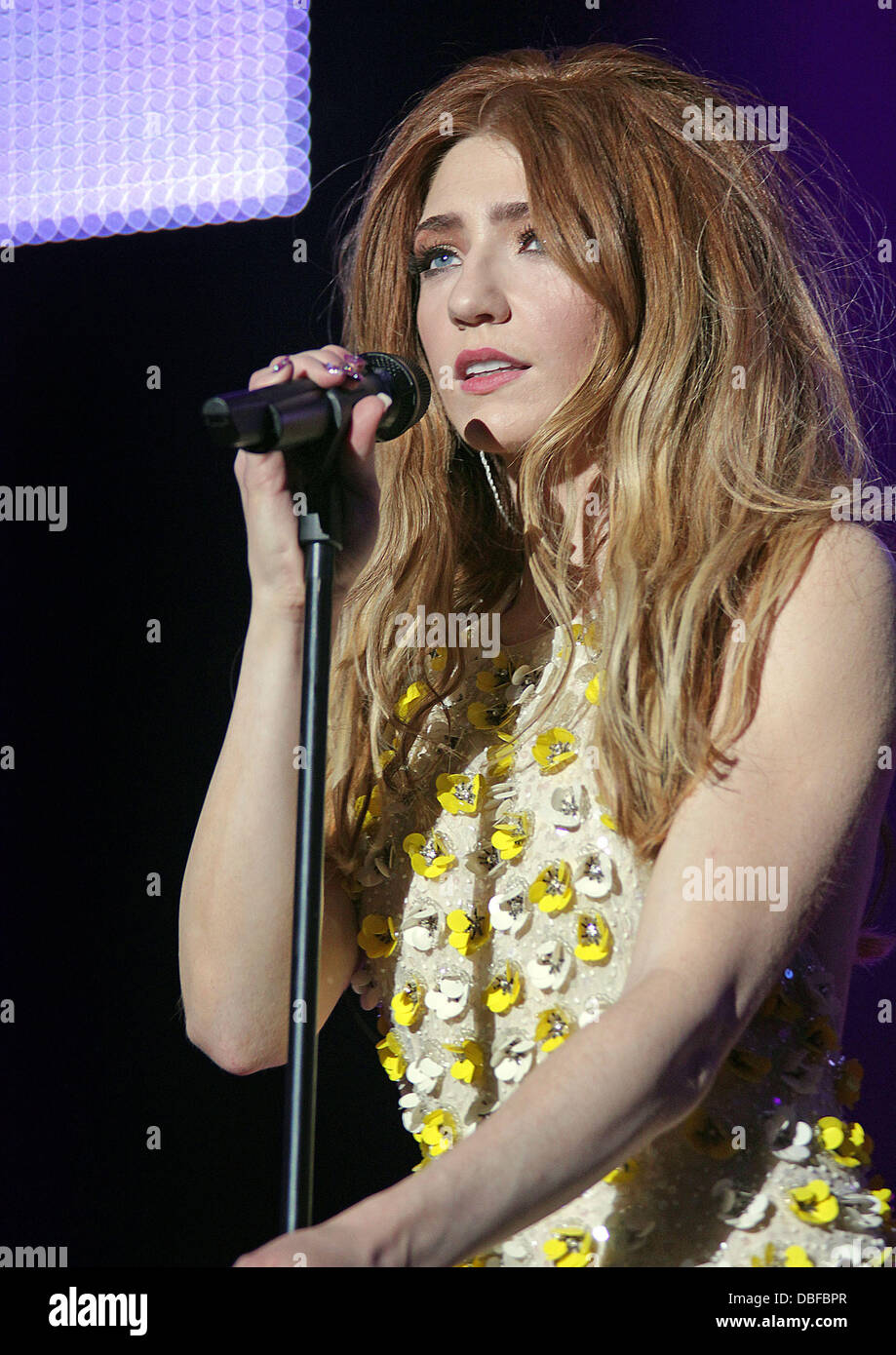 Nicola Roberts performing at Radio City Live in The Liverpool Echo ...