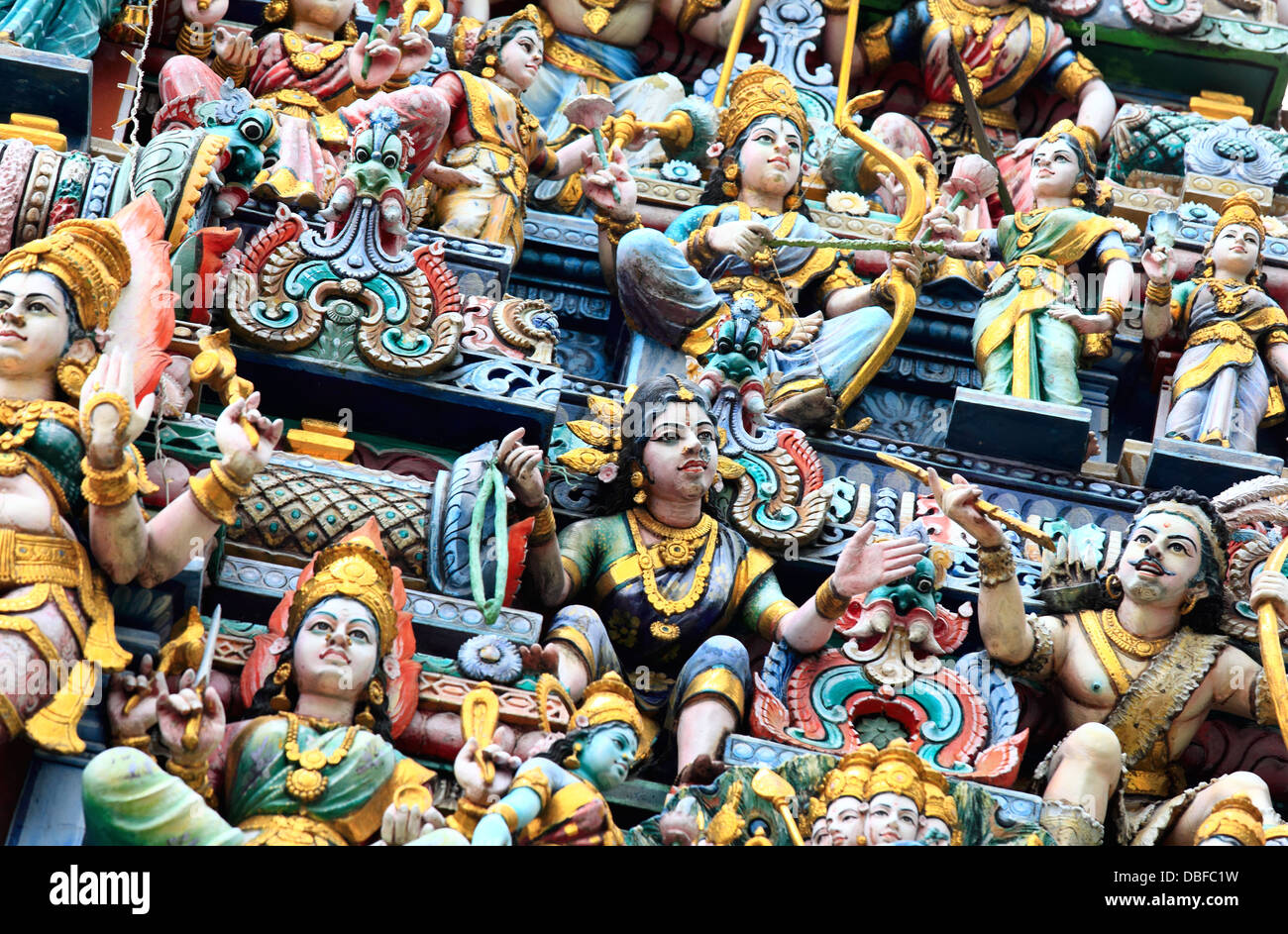 hindu temple statue Stock Photo - Alamy