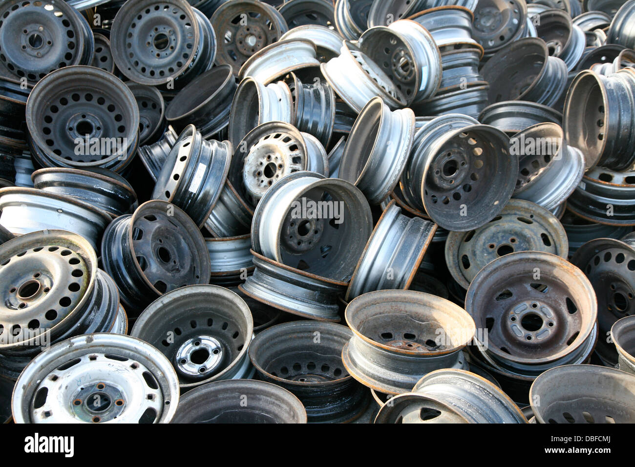 rusty wheel rims Stock Photo - Alamy