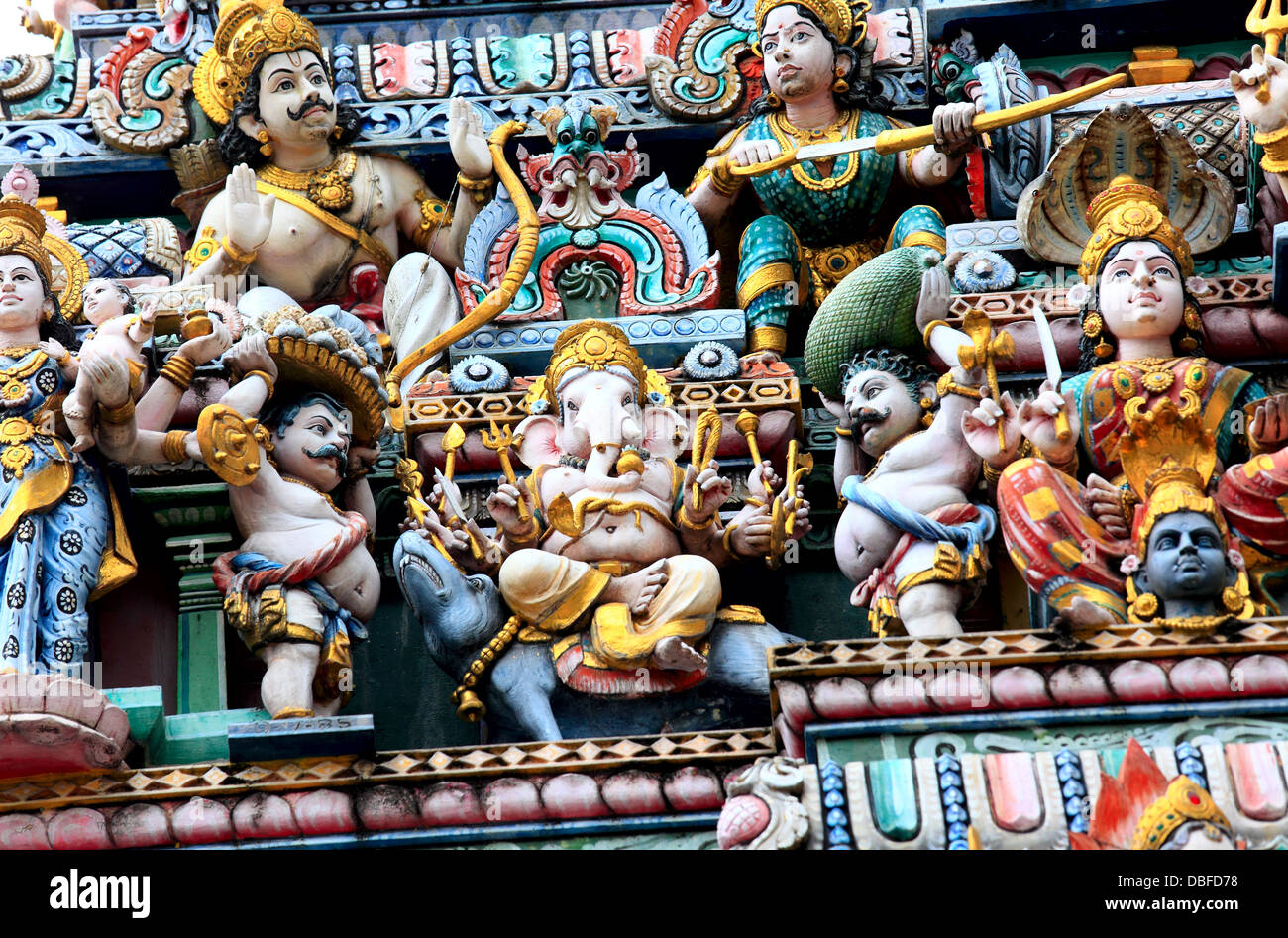 hindu temple statue Stock Photo - Alamy