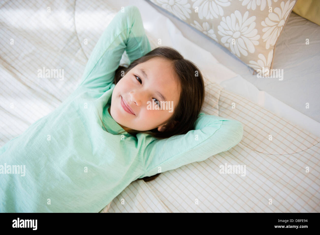 Chinese Girl Smiling At Camera High Resolution Stock Photography and ...