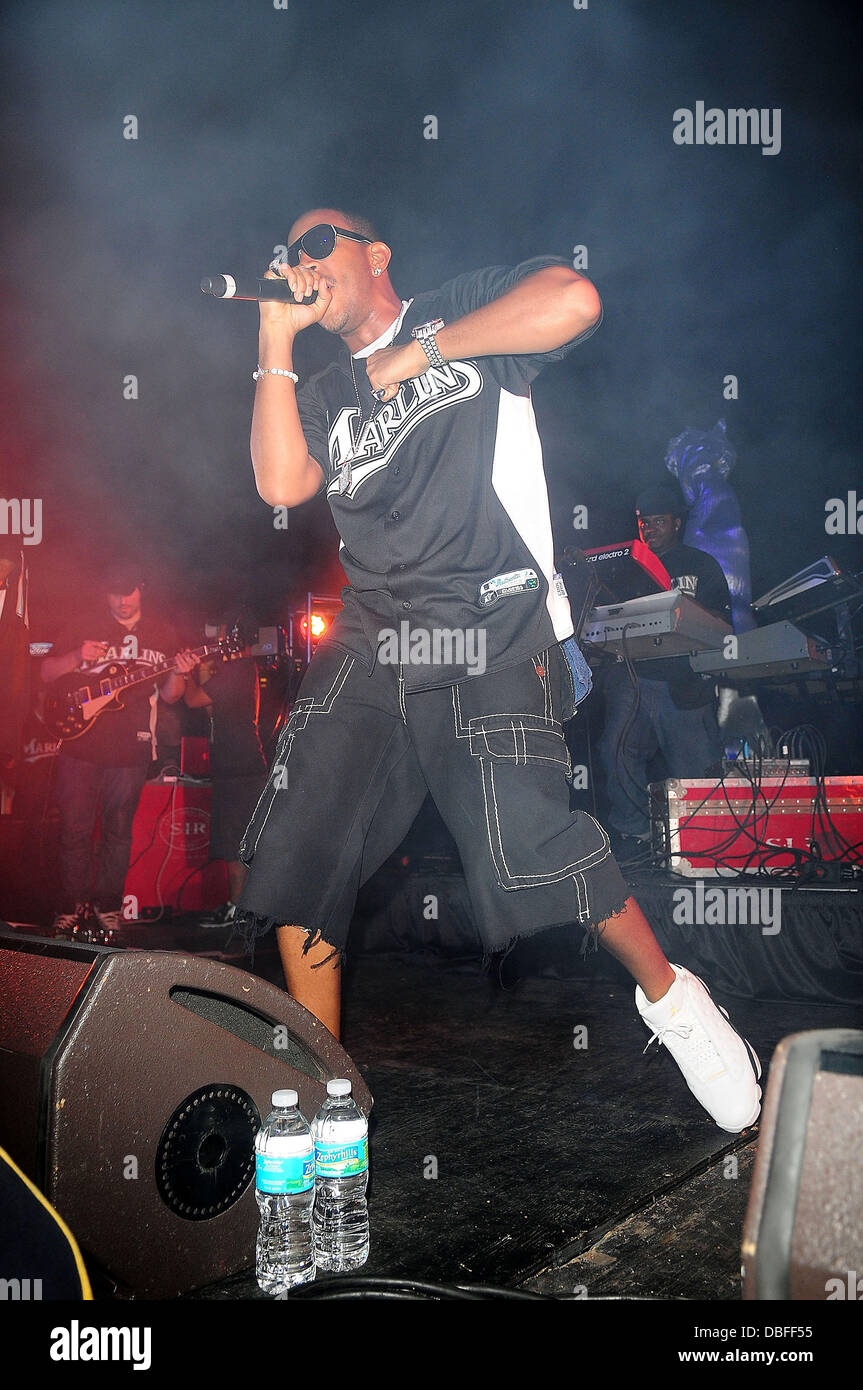 Ludacris, real name Christopher Bridges performs at the Florida Marlins ...