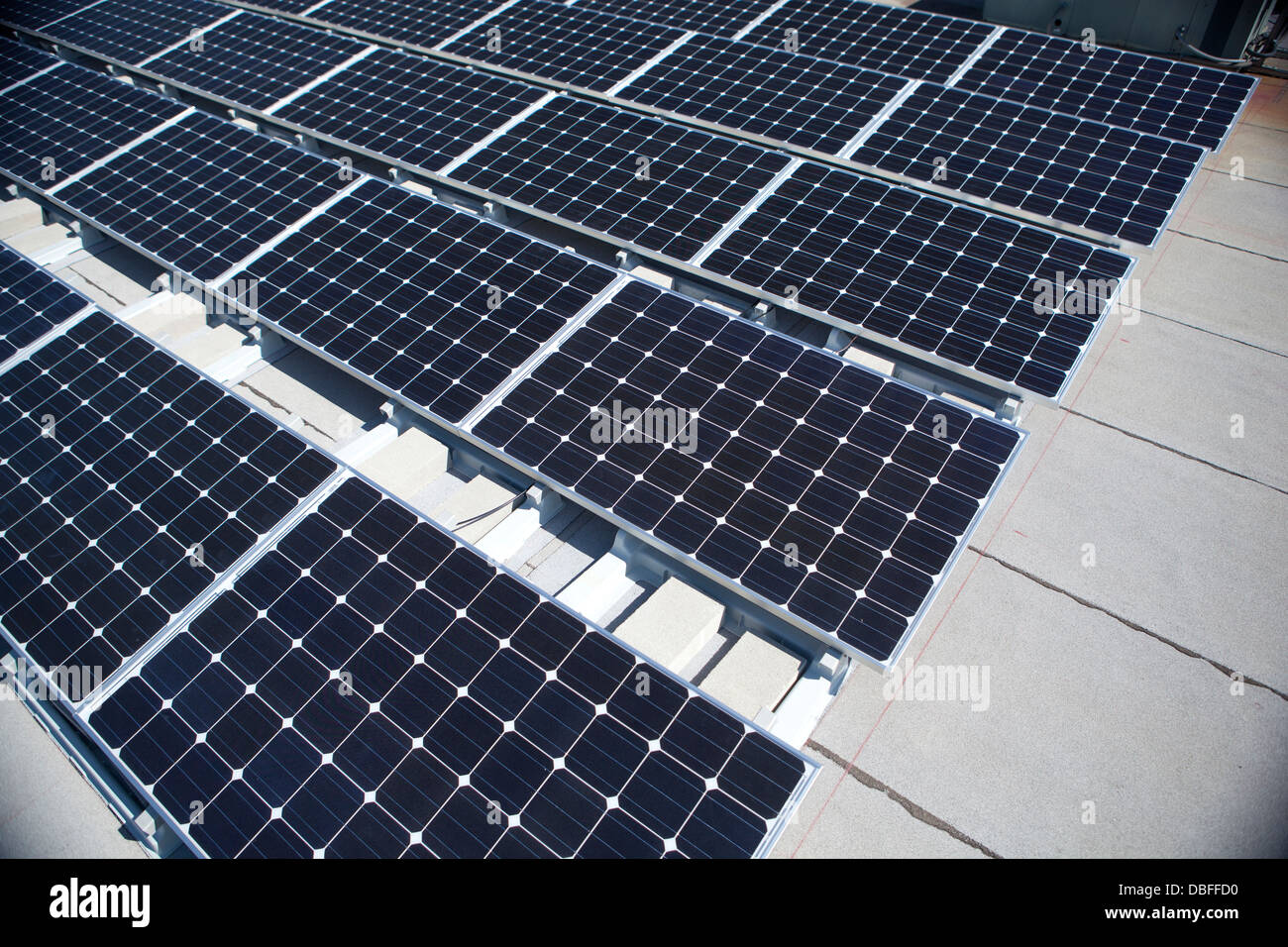 Do Solar Panels Absorb Heat Or Light at Kathy Foley blog