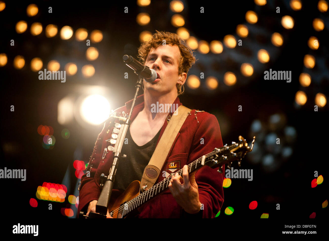 Johnny Borrell of Razorlight Get Loaded in the Park festival at Clapham ...