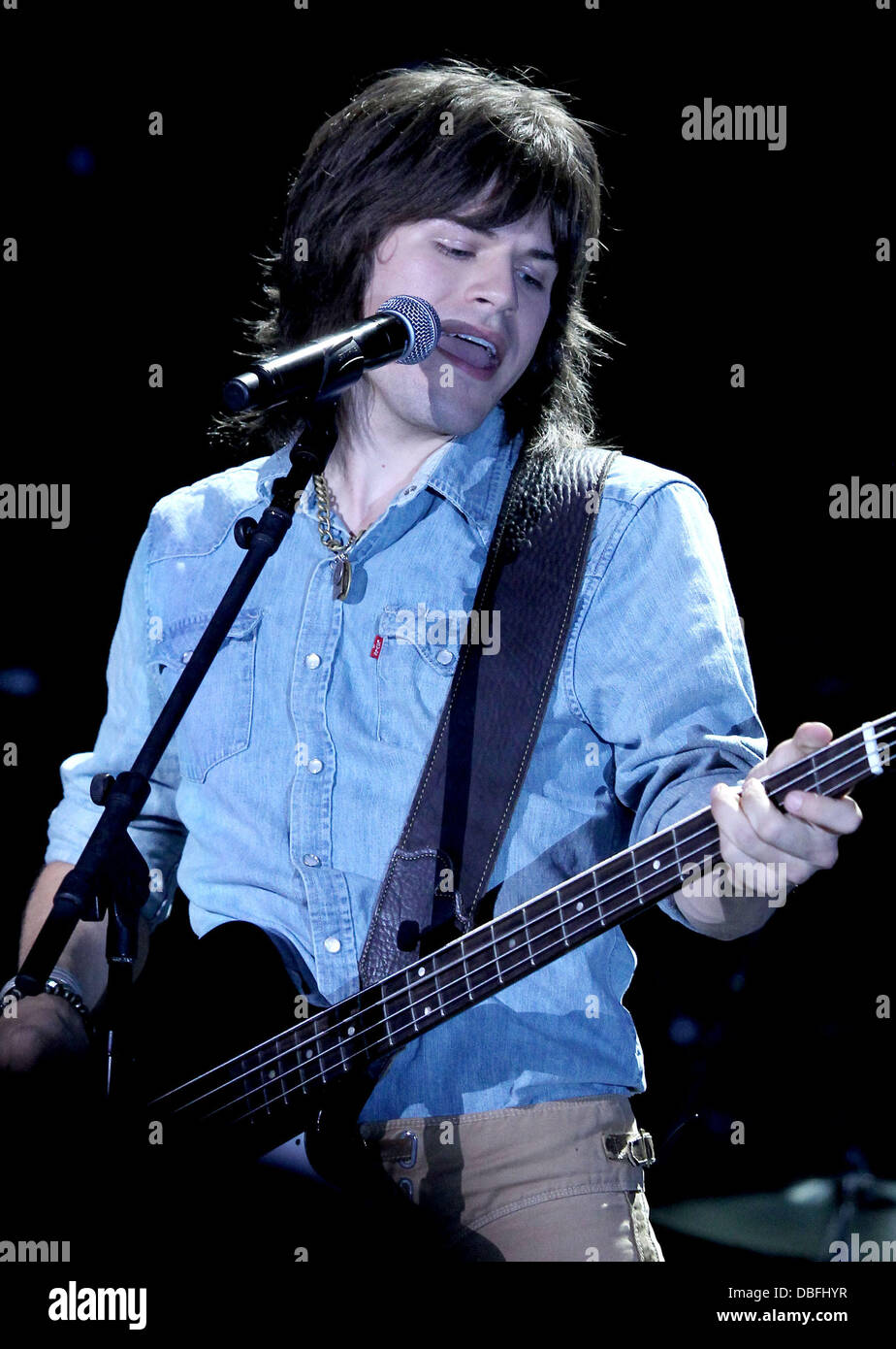 The Band Perry Final night of the 2011 CMA Music Festival Nightly ...