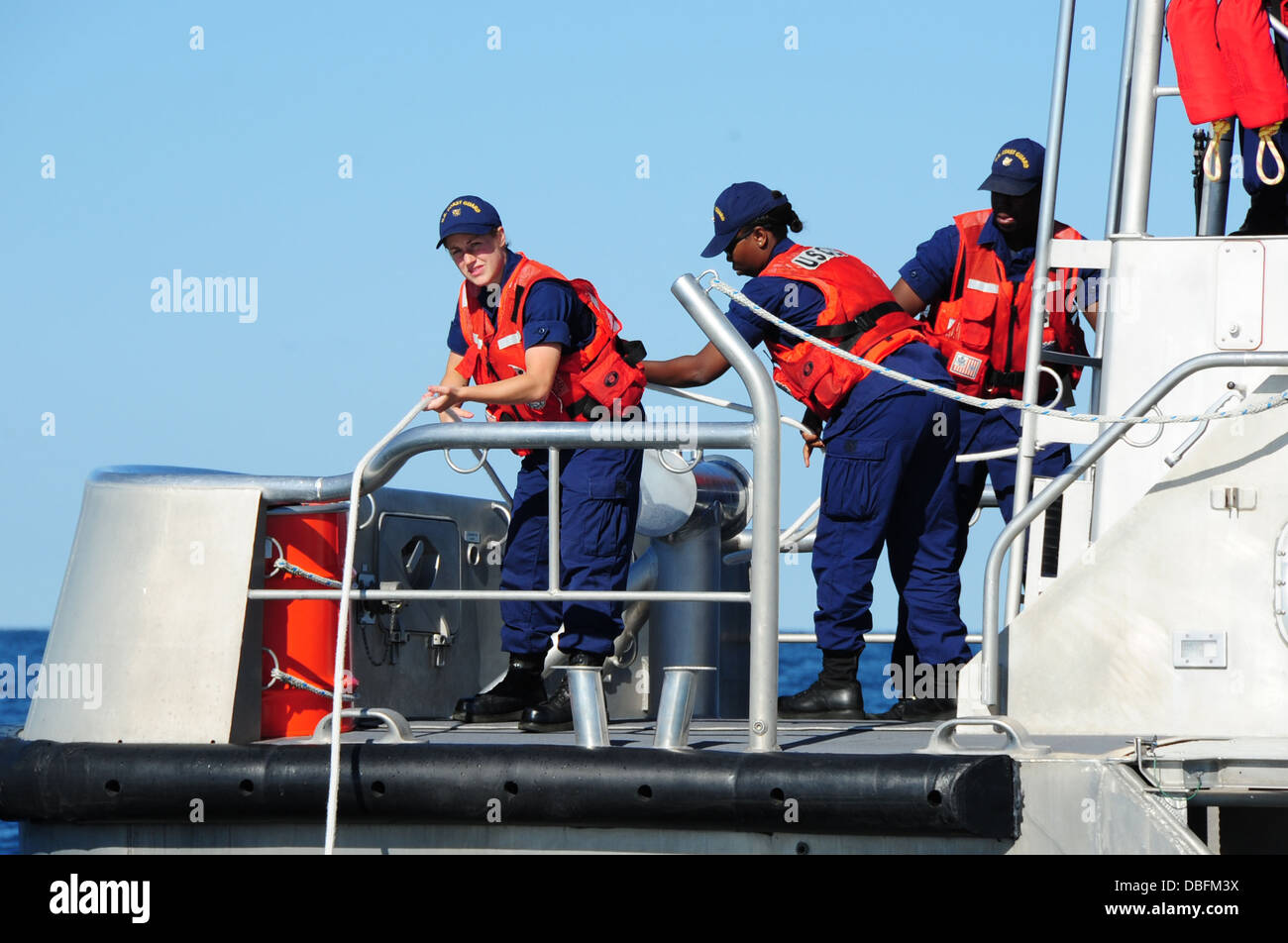 Fireman Apprentice Jaiden Barnhart, Seaman Apprentice Breanna Kinchen ...