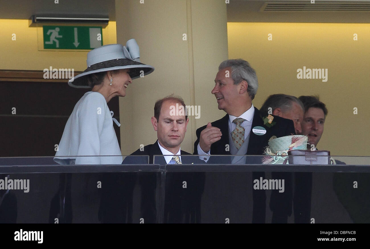 Royal box ascot hi-res stock photography and images - Alamy