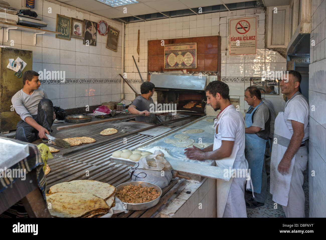 Gaziantep turkish baker hi-res stock photography and images - Alamy