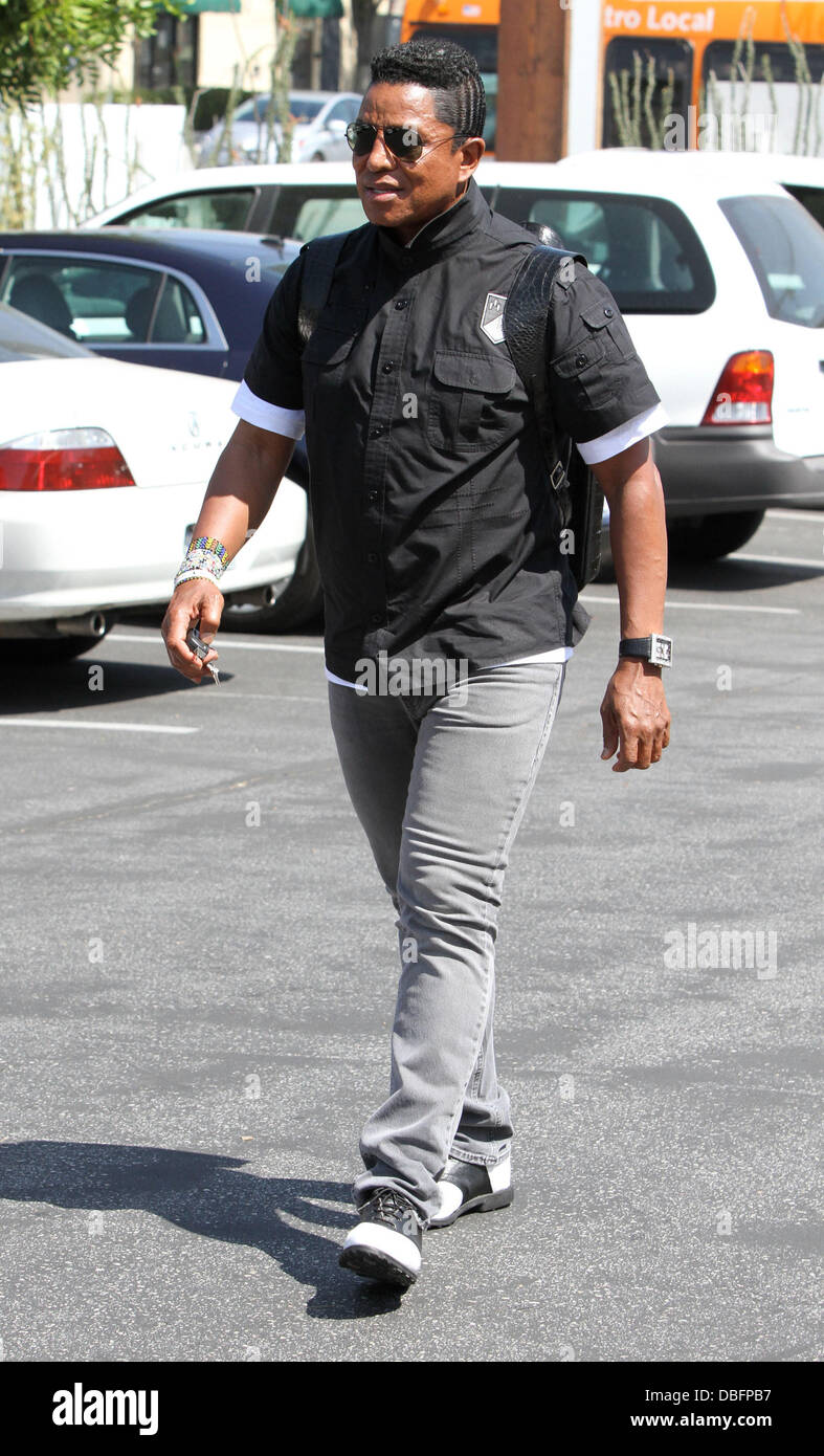 Jermaine Jackson arriving at a studio in Burbank Los Angeles ...