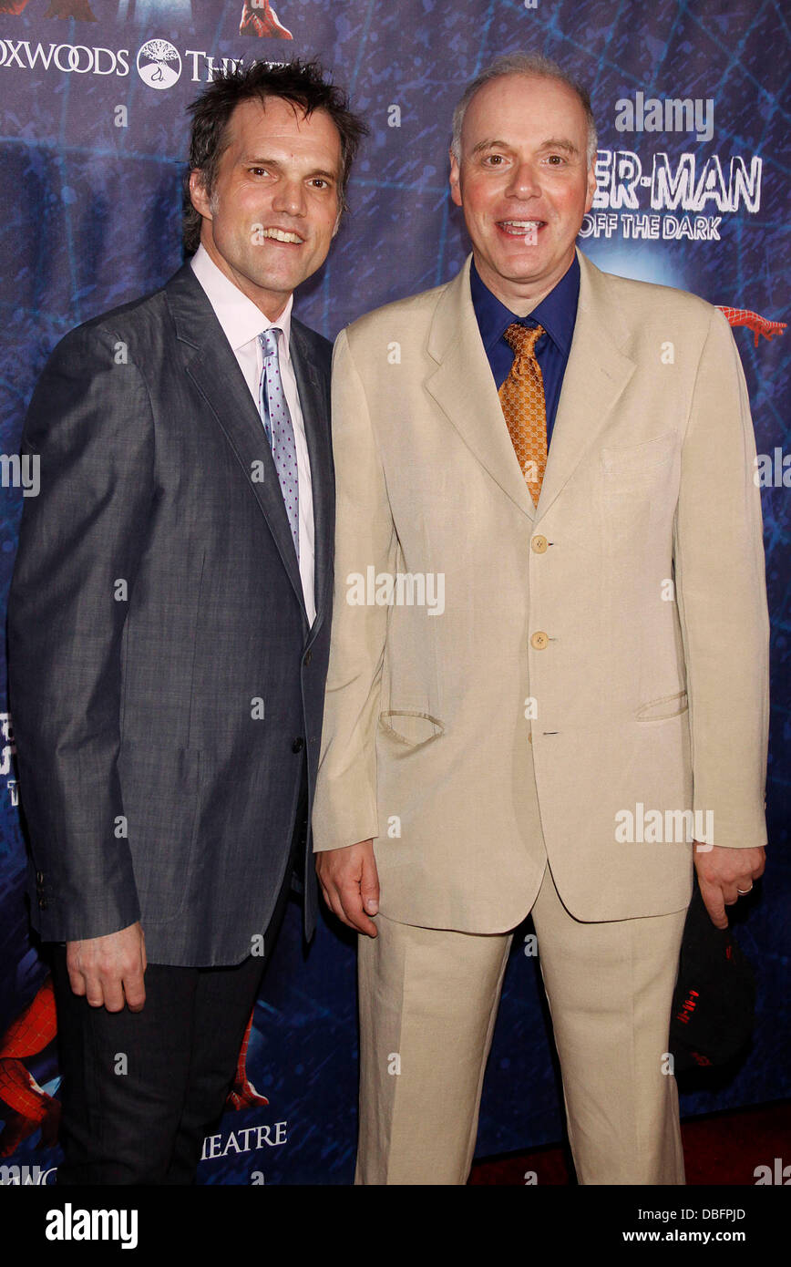 Ken marks hi-res stock photography and images - Alamy