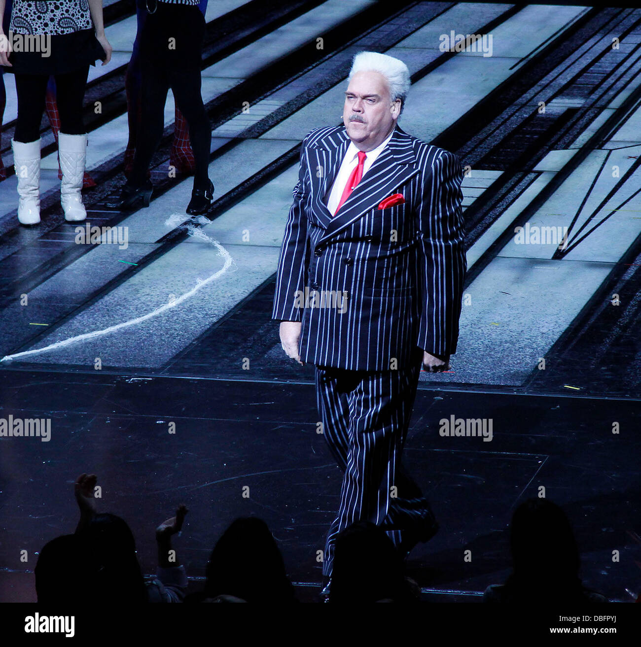 Michael Mulheran and cast Opening night of the Broadway musical ...