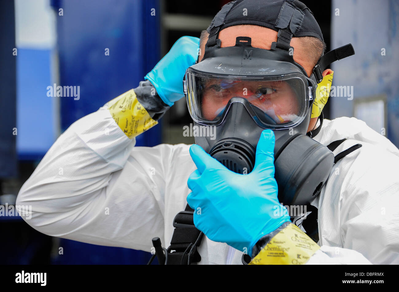 A U.S. National Guardsman from the Nevada National Guard, 92nd Civil ...