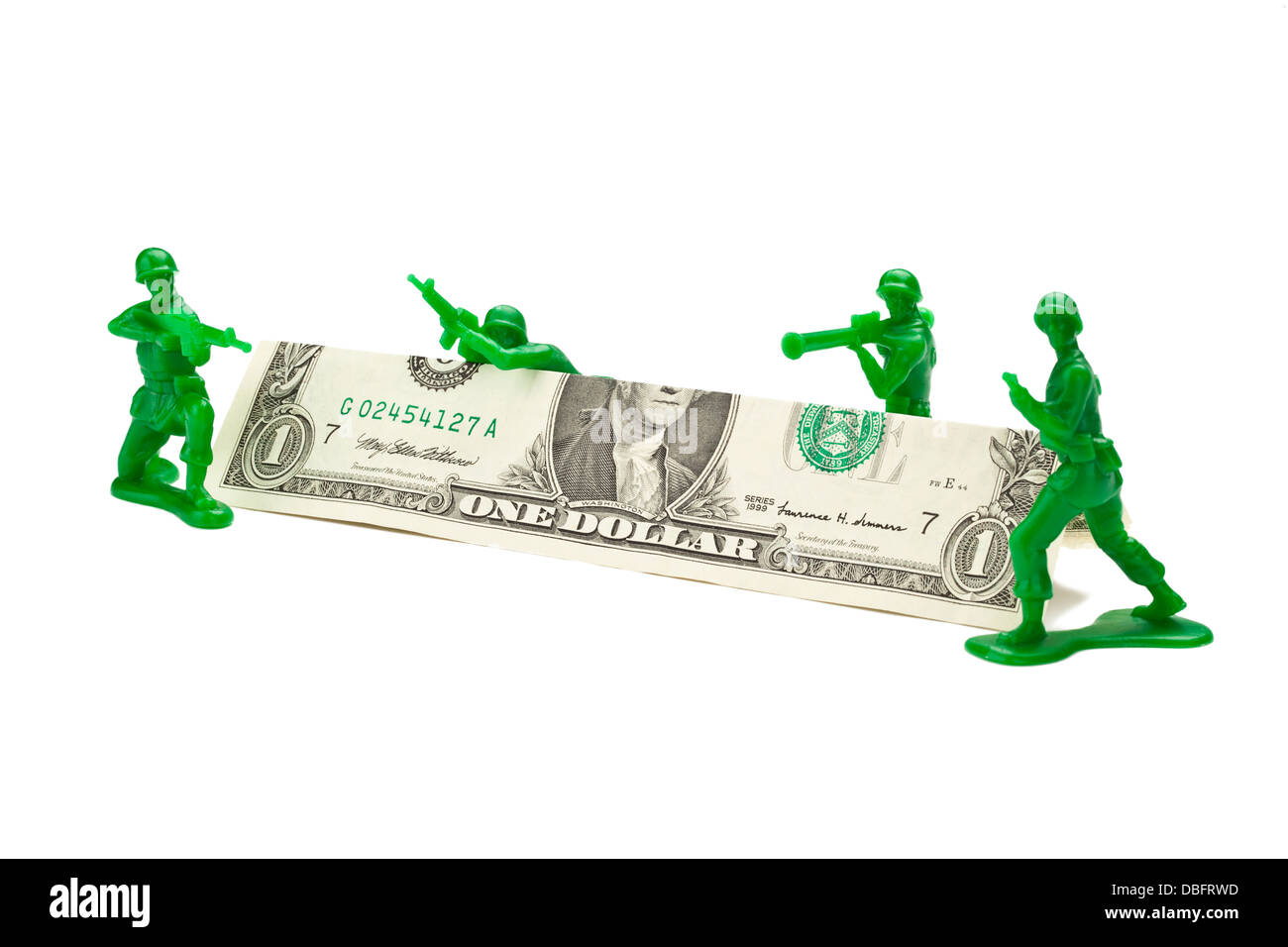 Soldiers machine guns military Cut Out Stock Images & Pictures - Alamy