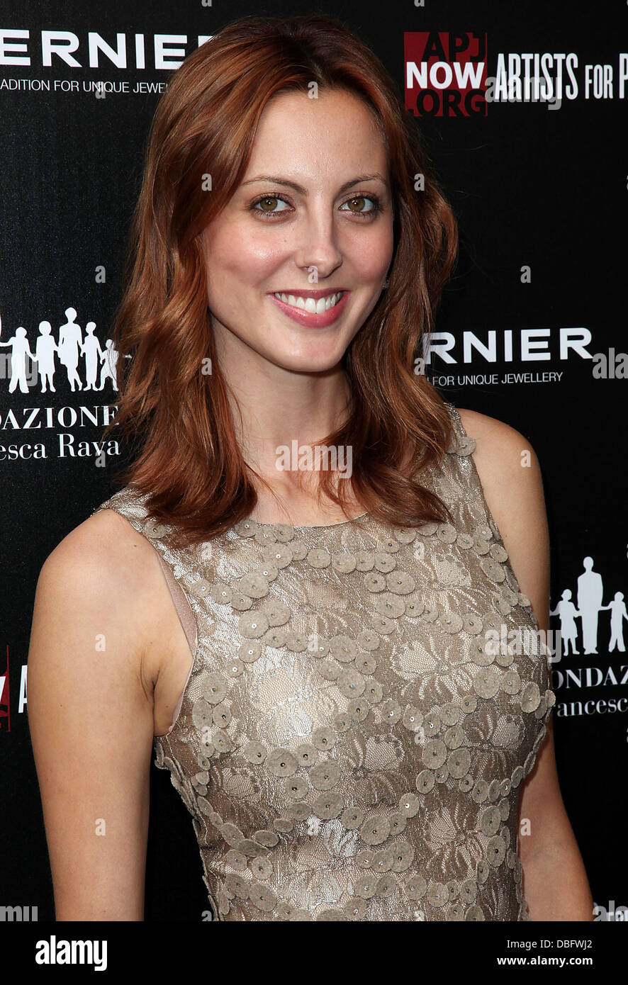 Eva Amurri VHERNIER and Artists for Peace & Justice "A Ring to Educate ...