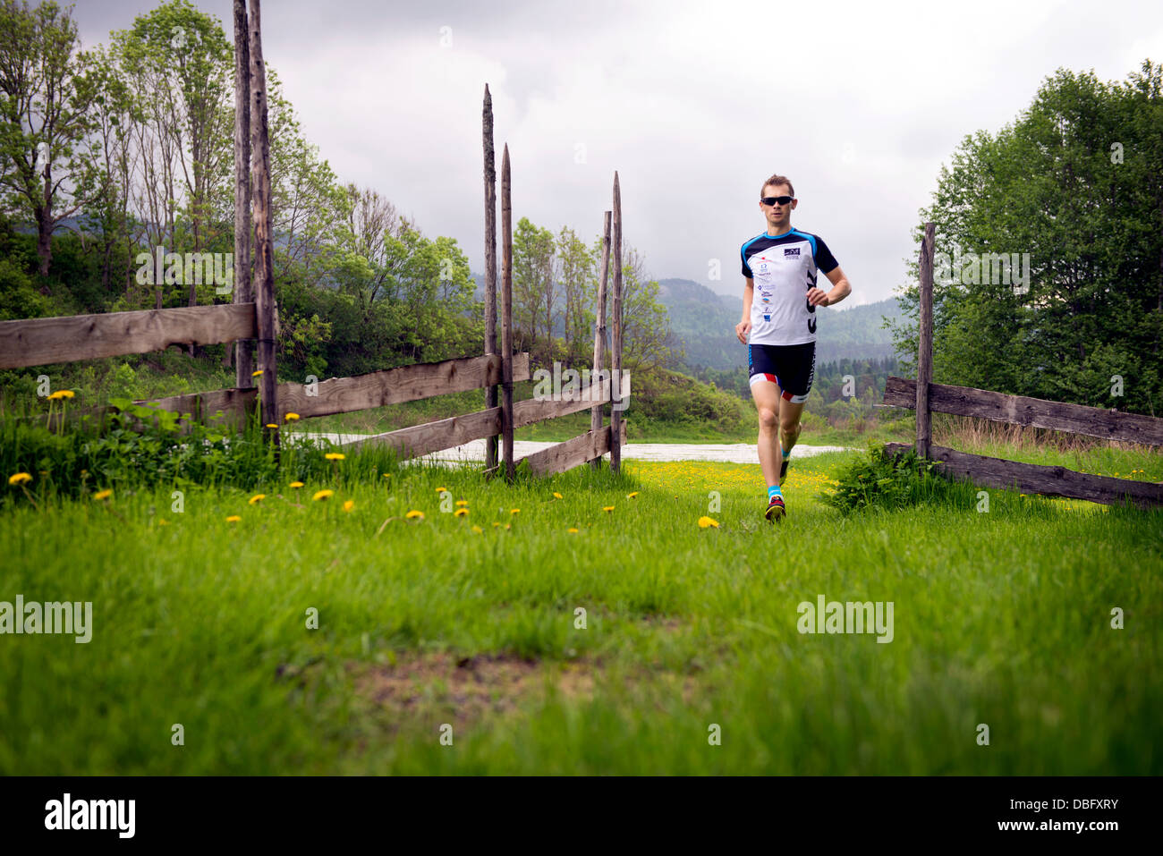 A male runner outside Stock Photo - Alamy
