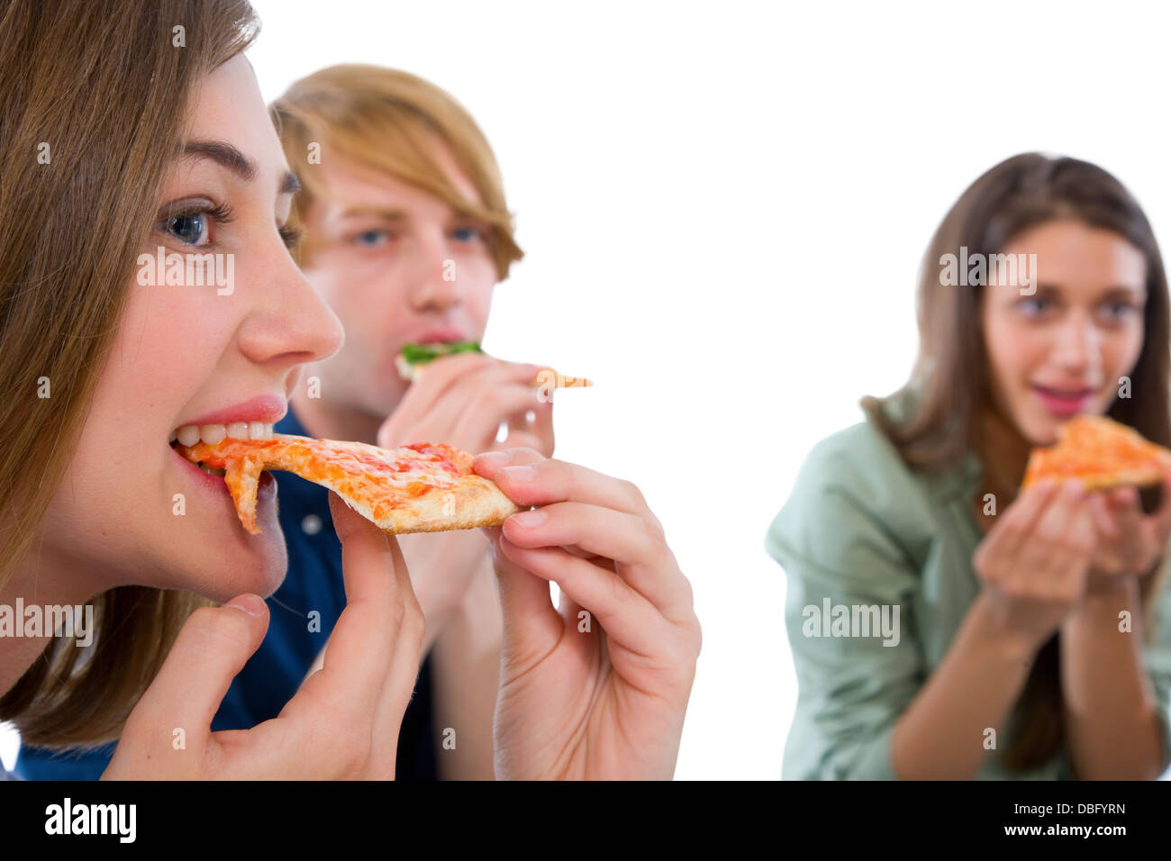 teenagers eating pizza Stock Photo - Alamy
