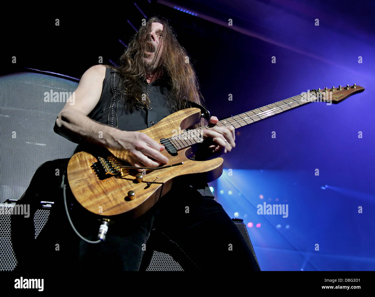 Reb Beach Whitesnake performing at Manchester O2 Apollo Manchester ...