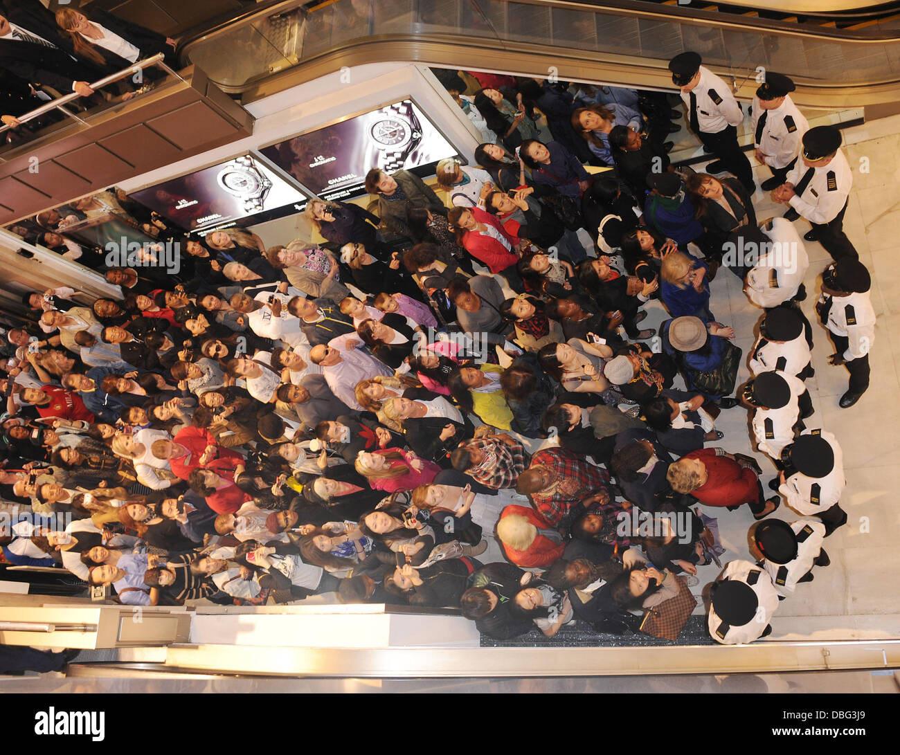 Atmosphere The Harrods Summer Sale London, England- 18.06.11 Stock ...