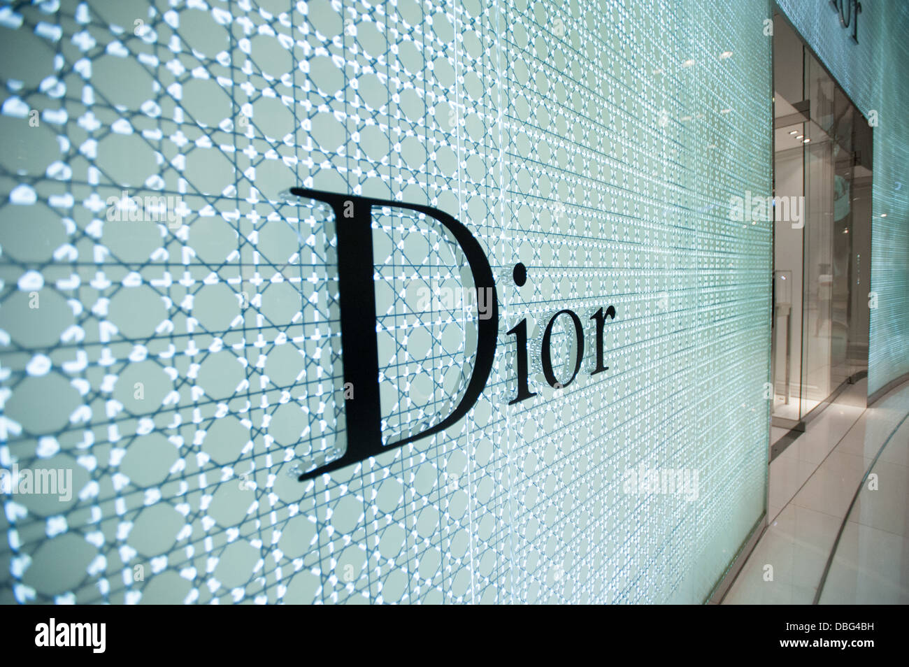 Christian dior fashion hi-res stock photography and images - Alamy