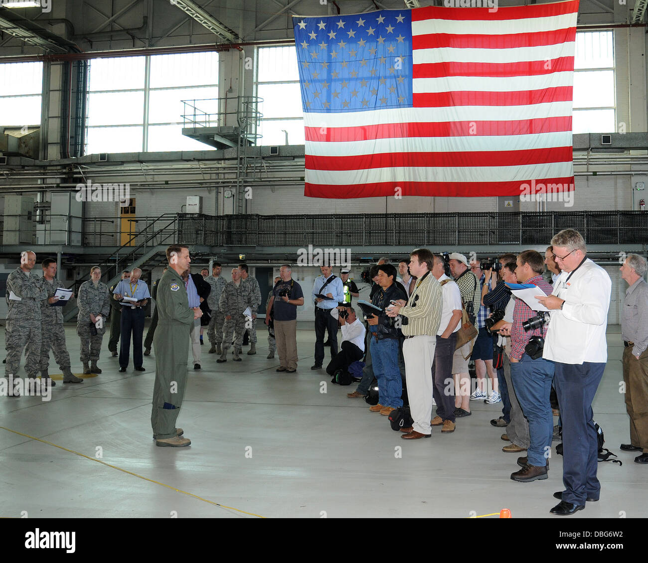 100th air refueling wing v hi-res stock photography and images - Alamy