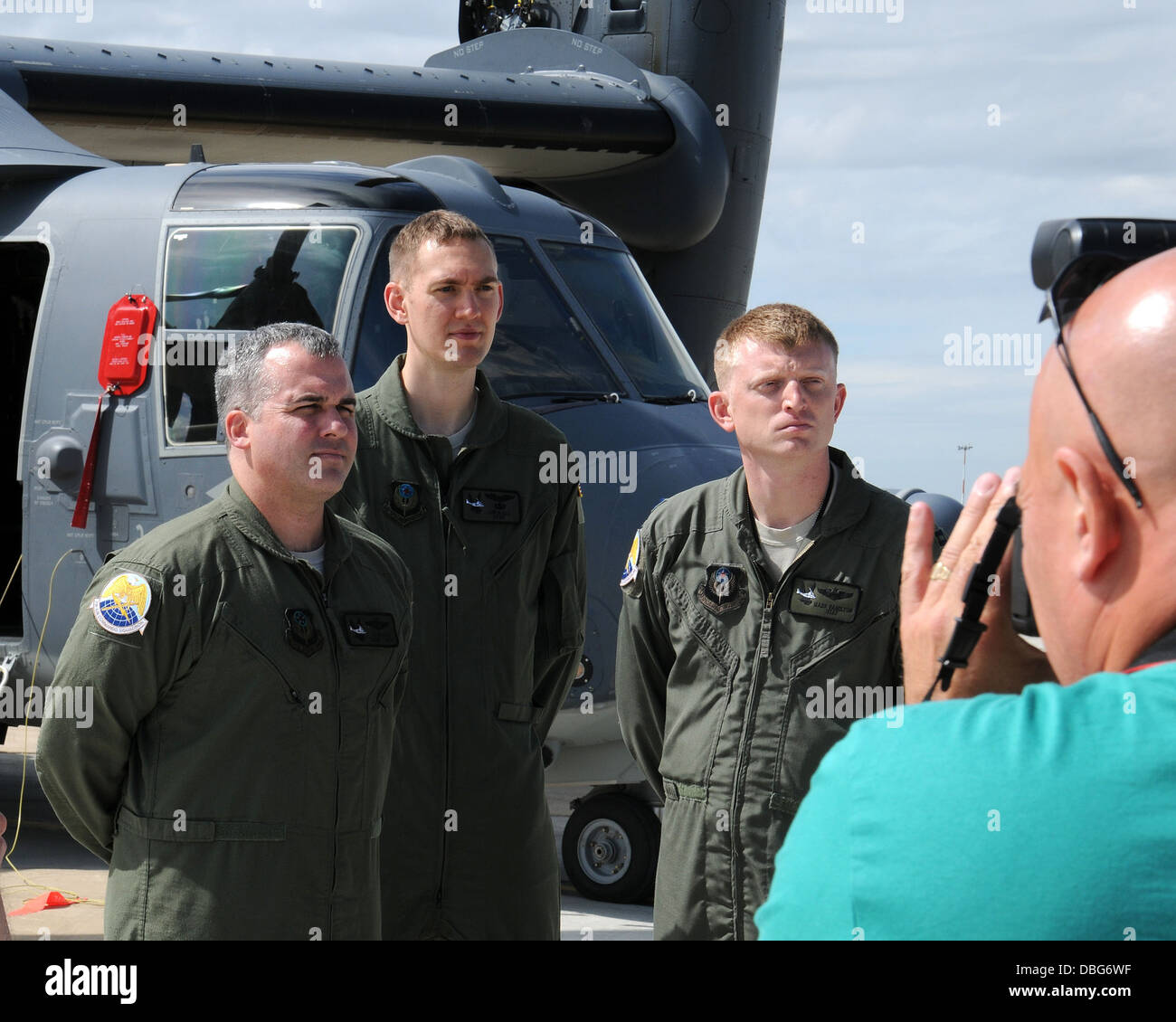 Aircrew members from the 7th Special Operations Squadron pose for ...