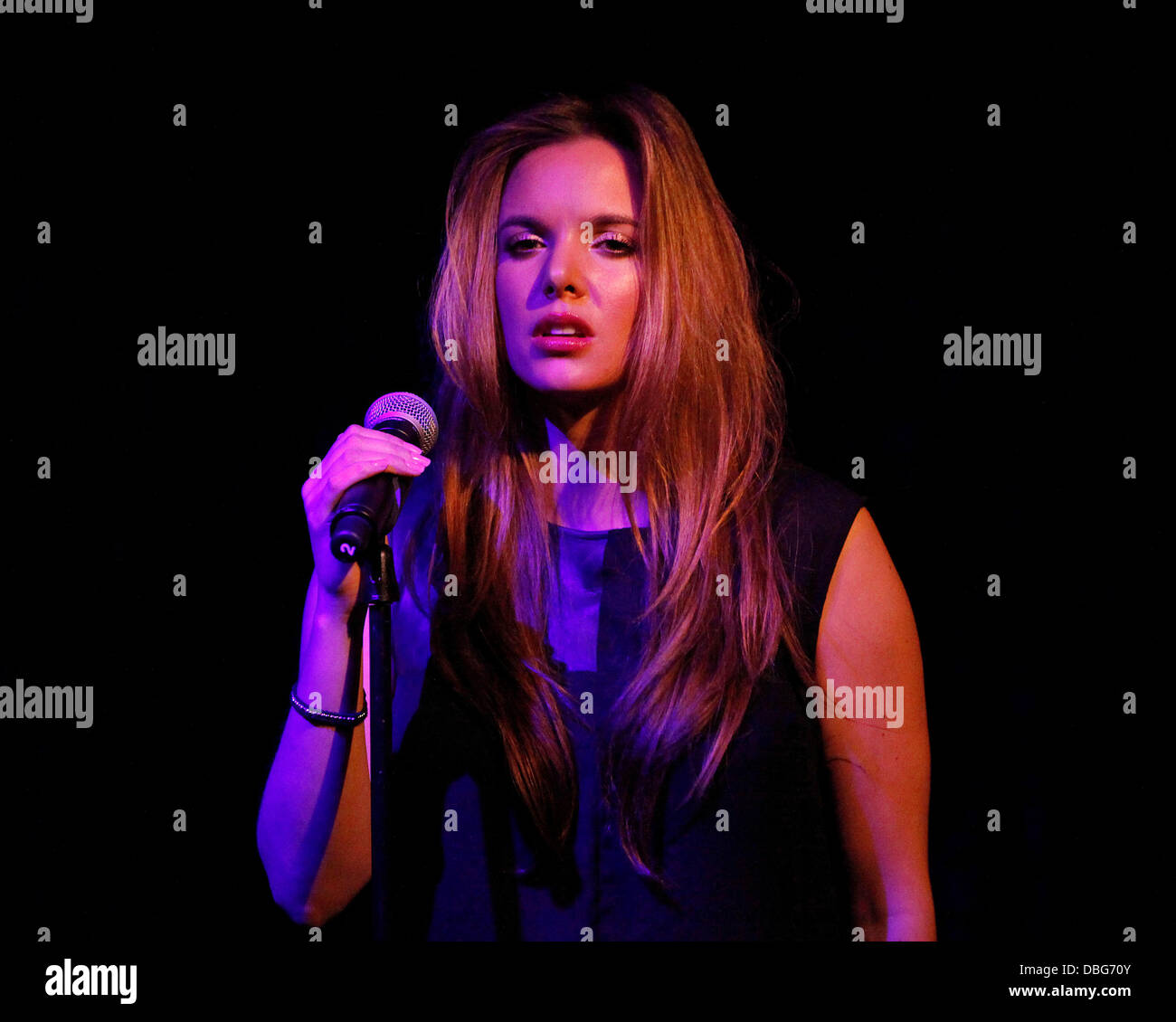 Jodi Albert of band Wonderland performing at The Jazz Cafe in Camden ...