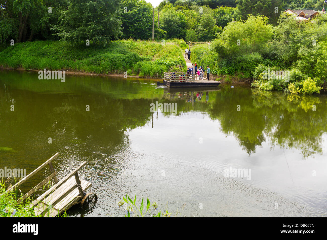 Hampton Loade pedestrian cable ferry in action on the river Severn ...
