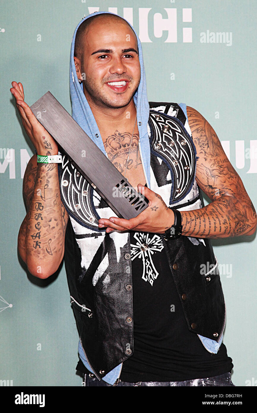 Danny Fernandes 22nd Annual MuchMusic Video Awards - Press Room Toronto ...