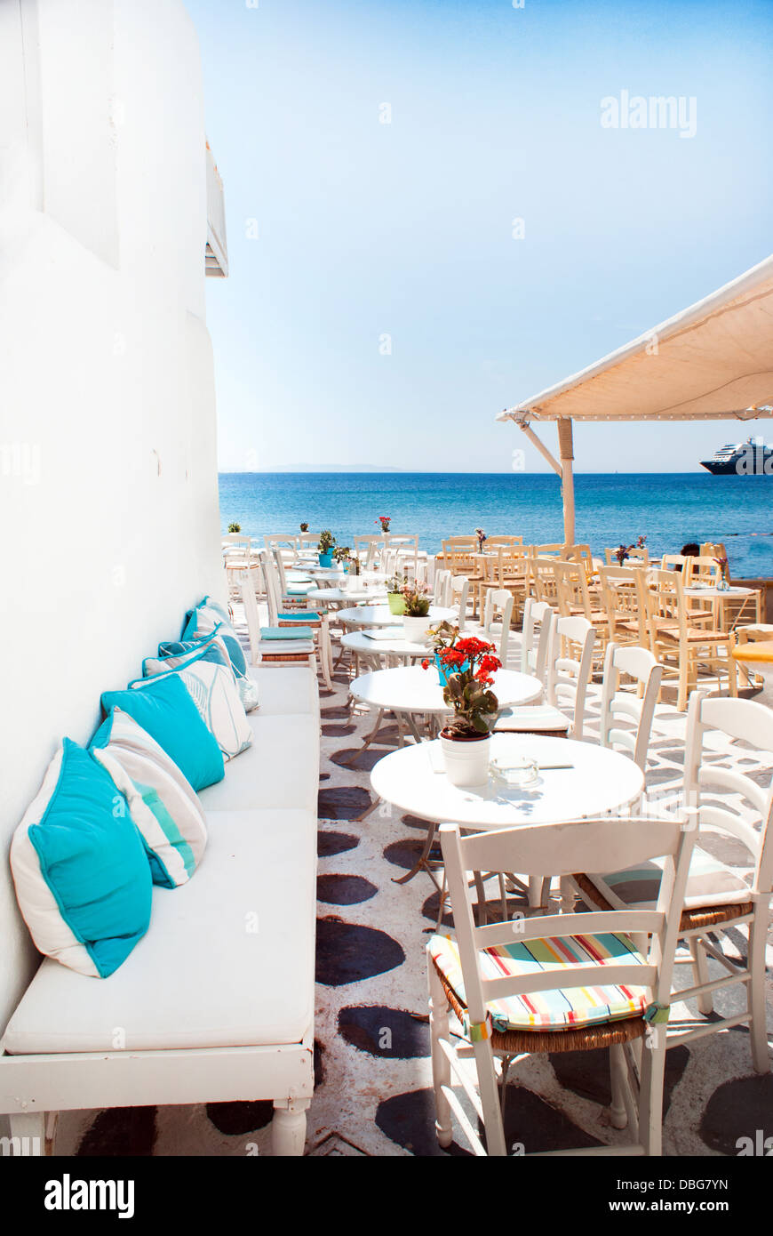 Traditional greek cafeteria on Mykonos island, Greece Stock Photo - Alamy