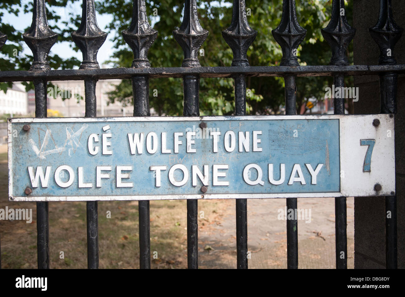 Street name ireland hi-res stock photography and images - Alamy